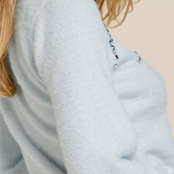 VENUS | Sweaters | Nwt Fluffy Soft X Sweater | Poshmark